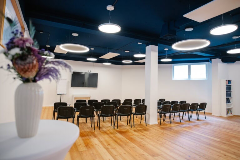 Aus- und Weiterbildungen | ELVER Elementarpädagogik gemeinnützige GmbH